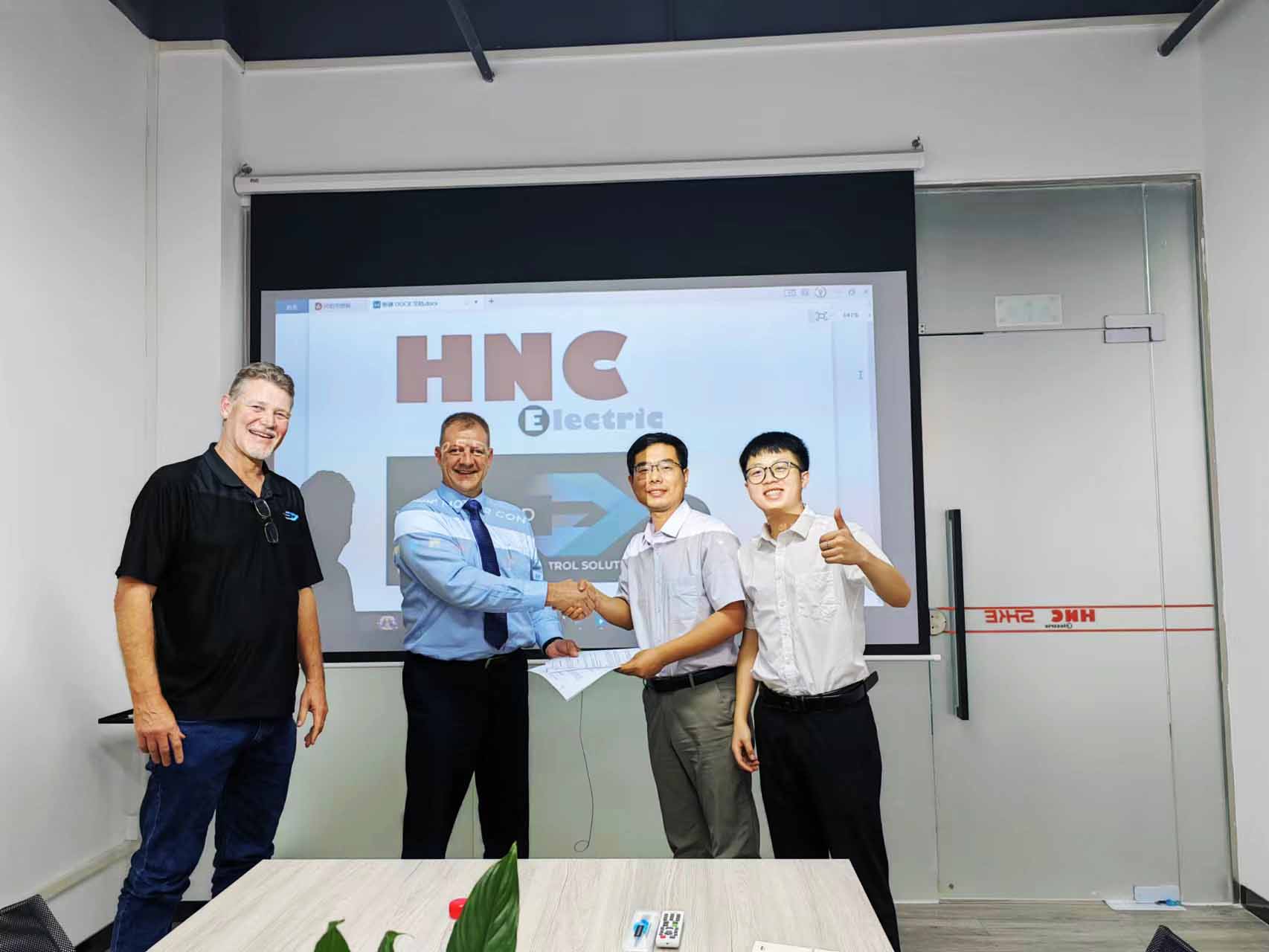 Hnc Eletric – Hnc Eletric